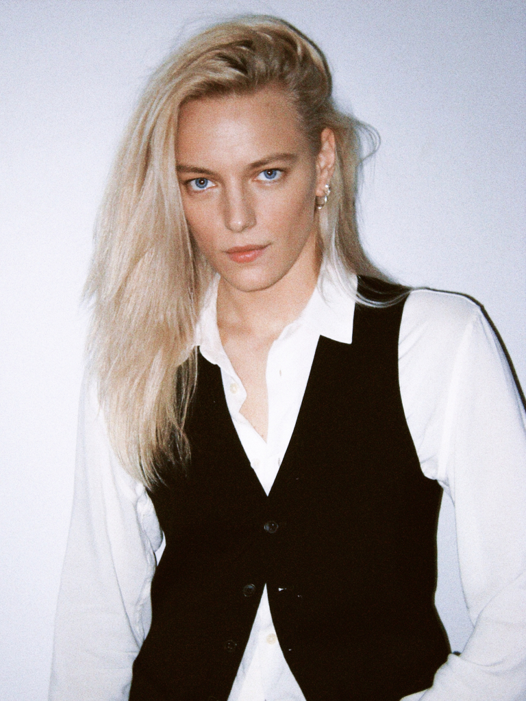 MIKAs | Erika Linder